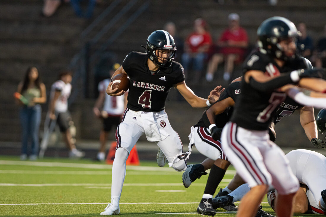 LHS overcomes injuries, tops SM North 37-22 on homecoming night | News ...